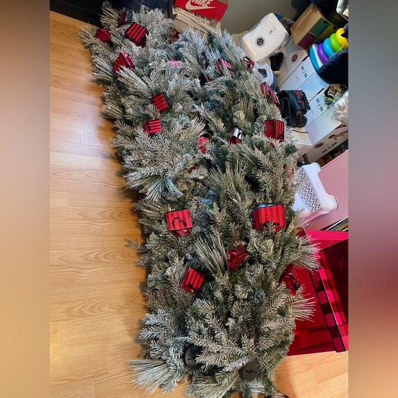Victoria's Secret | Holiday | 29 Rare Victorias Secret Display Garland ...
